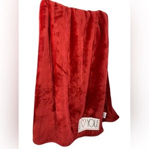 Rae Dunn | Bedding | Rae Dunn I You Plush Throw Blanket New Without ...